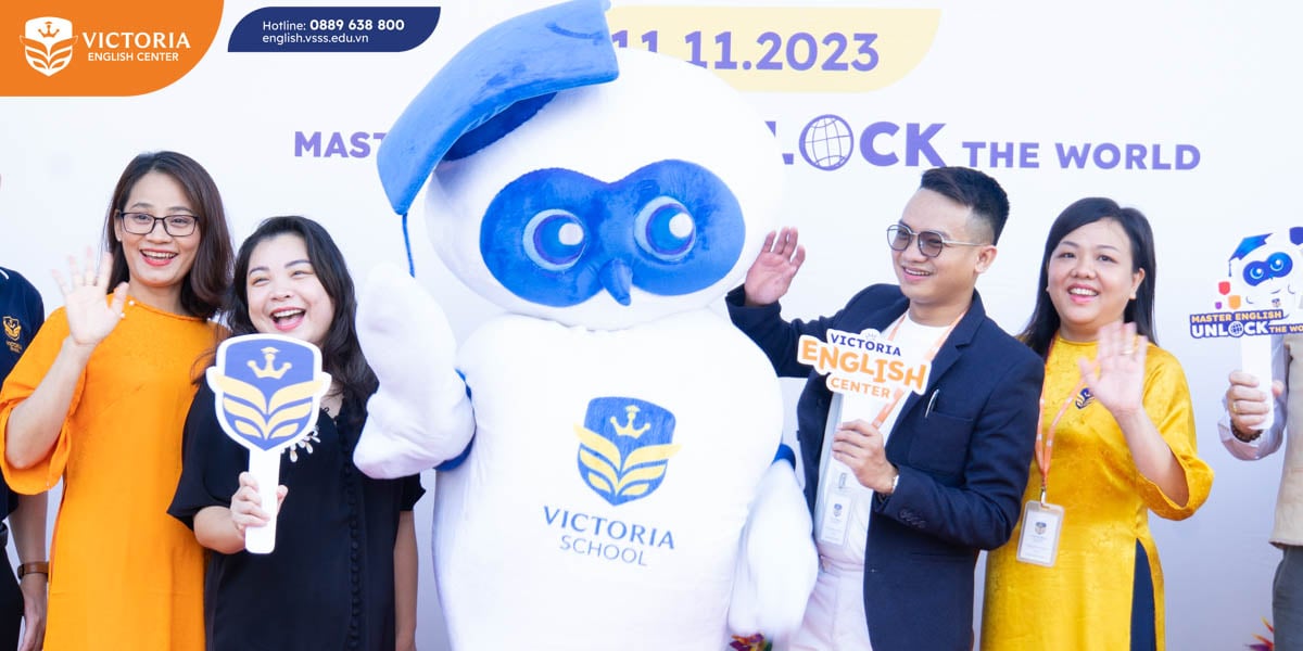 Victoria English Center officially launched at Victoria School - Saigon ...